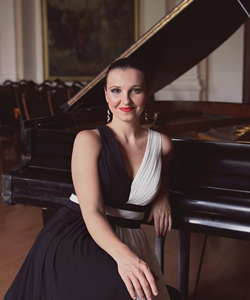 Nora Toth-Fekete - The Agency